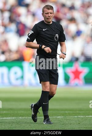 Referee Sam Barrott during the Premier League match at the King Power ...
