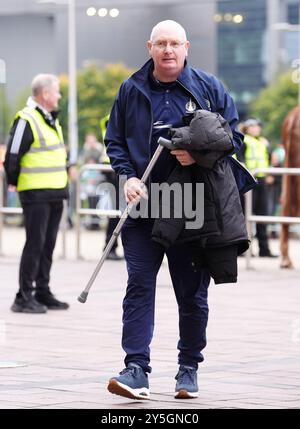 Falkirk manager John McGlynn ahead of the William Hill Premiership ...