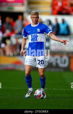 Alex Cochrane (20 Birmingham City) challenged by Jordan Roberts (11 ...