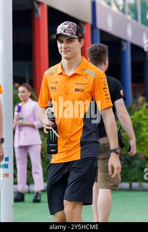 Oscar Piastri of Australia and McLaren Formula 1 Team poses for fan ...