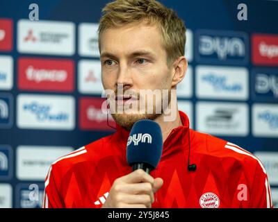 Niels Giffey (FC Bayern Basketball, #05) beim Freiwurf, GER, FC Bayern ...