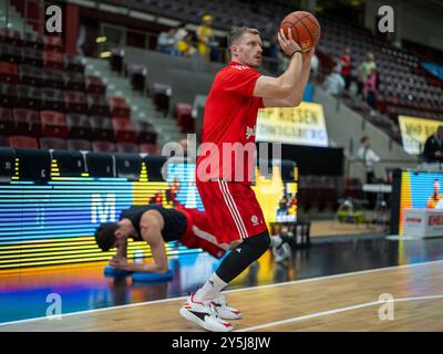 Andreas Obst (FC Bayern Basketball, #13) nach dem Spiel, GER, FC Bayern ...