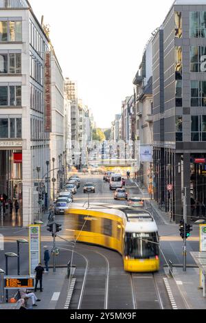 Strassenverkehr in der Friedrichstrasse in Berlin am 21. Januar 2025 ...