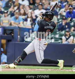 Arizona Diamondbacks' Geraldo Perdomo hits a single in the first inning ...