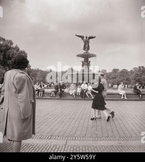 Central Park. The Fountain on the Mall.. Edward and Henry T. Anthony ...