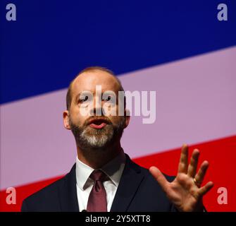 Business and Trade Secretary Jonathan Reynolds arrives in Downing ...