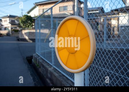 Round-shaped road warning light reflector Stock Photo - Alamy