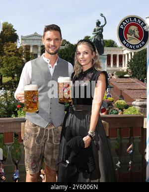 Bayern Munich Sven Ulreich in action Stock Photo - Alamy