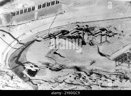 DAMS SITE OF FUTURE ASWAN HIGH DAM 16 DECEMBER 1960 Stock Photo - Alamy