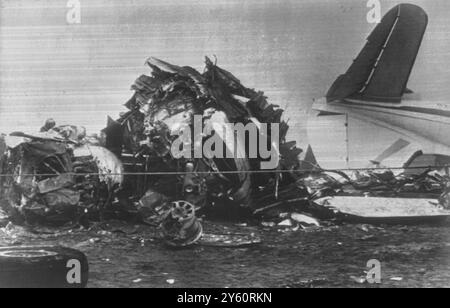 AVIATION C-46 CRASH TOLEDO 30 OCTOBER 1960 Stock Photo - Alamy