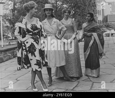 German Fashion, 1960 Stock Photo - Alamy