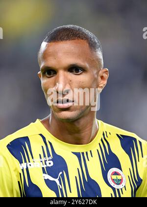 ISTANBUL - Ismail Yuksek of Fenerbahce SK during the Turkish Super Lig ...