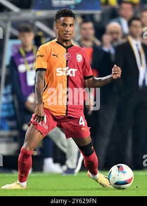 ISTANBUL - Ismail Jakobs of Galatasaray SK during the UEFA Europa ...