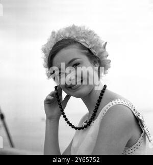 JOHANNESBURG, SOUTH AFRICA: 3-year-old burn survivor Isabella Pippie ...