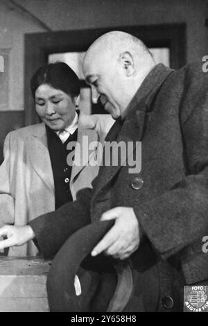 MATYAS RAKOSI Hungarian Prime Minister in 1946 Stock Photo - Alamy