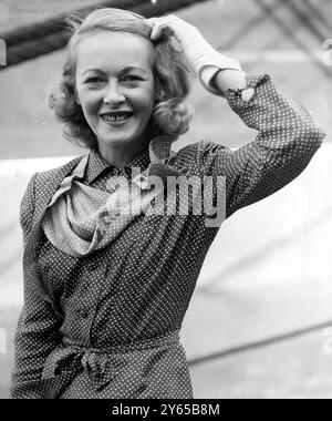 Clark Gable with his wife the former Lady Sylvia Ashley 1950 Stock ...