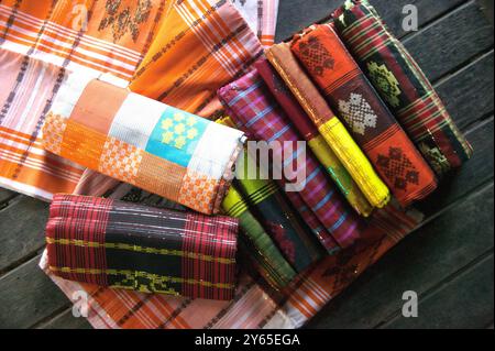 lipa sabbe, traditional woven silk fabrics from Sengkang Stock Photo ...