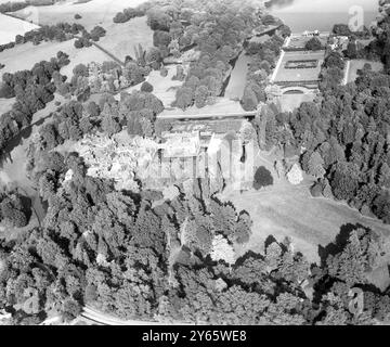 Aerial view of Hever Castle, Hever, Kent, England 15 September 1962 ...