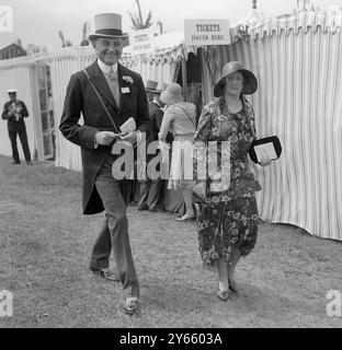 Ascot . Major Stepleton - Bretherton . 1930 Stock Photo - Alamy