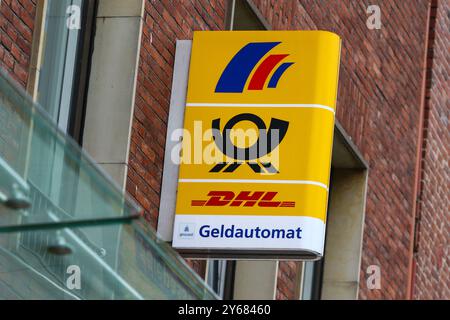 Filiale der Deutschen post DHL in Köln Deutsche Post DHL *** Deutsche ...