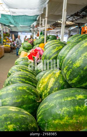 Fresh Watermelon At A Farmer's Market Stall Stock Photo - Alamy