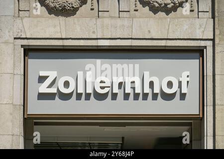 ZDF, Zweites Deutsches Fernsehen, ZDF- Logo in Berlin-Mitte, Unter den ...