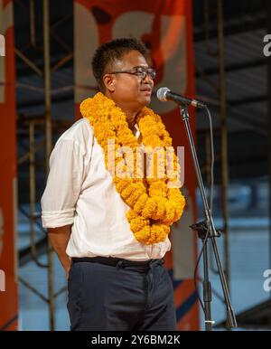 Move Forward Party Election Campaign at Rayong - Sep 2023 Stock Photo ...