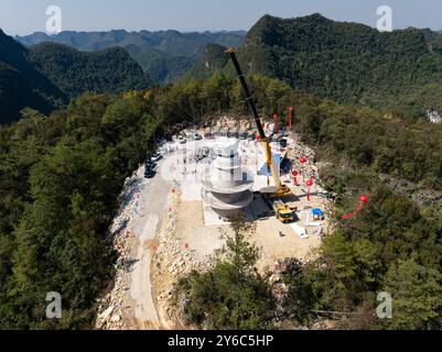 (240925) -- PINGTANG, Sept. 25, 2024 (Xinhua) -- An aerial panoramic ...