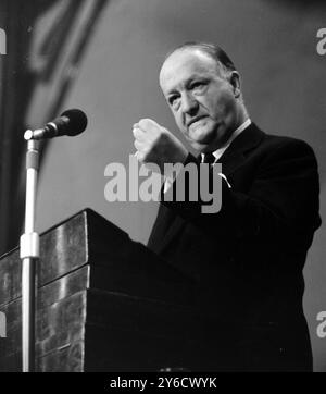 BUTLER R A TORY PARTY CONFERENCE / 13 OCTOBER 1960 Stock Photo - Alamy