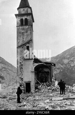 VAJONT DAM DISASTER IN LONGARONE, ITALY ; 11 OCTOBER 1963 Stock Photo ...