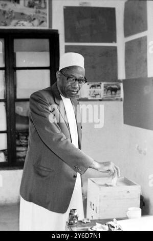 PREMIER OF ZANZIBAR SHEIKH MOHAMED SHAMTE HAMADI SWORN IN ; 18 JULY ...