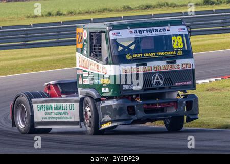 Jim Bennett in the Team Bennett Truck Racing Seddon Atkinson Strato 380 ...