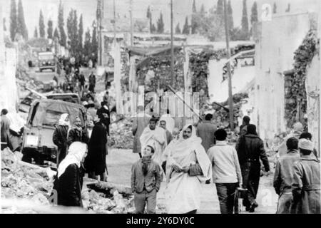 EARTHQUAKE HOMELESS PEOPLE WANDER THROUGH STREETS OF BARCE, LIBYA ; 23 ...
