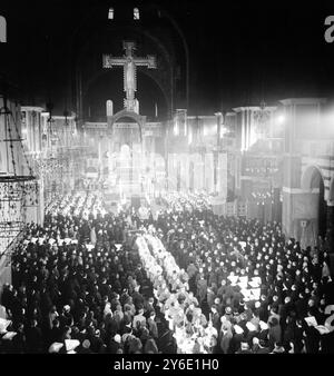 THE COFFIN WITH BODY OF CARDINAL WILLIAM GODFREY CARRIED TO WESTMINSTER ...