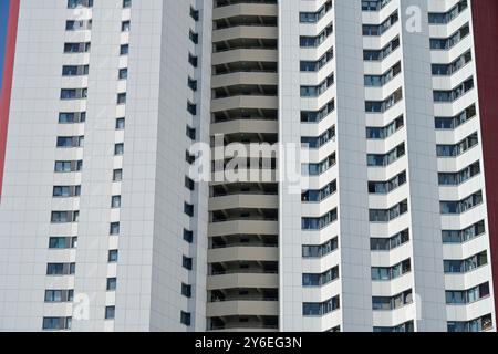 Wohnhochhaus, Zwickauer Damm 12, Gropiusstadt, Neukölln, Berlin ...