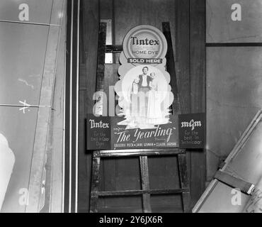 THE YEARLING -1946 POSTER Stock Photo - Alamy