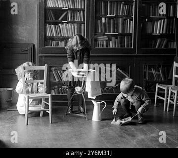 Montessori School at Golders Green, North West London. Children playing ...