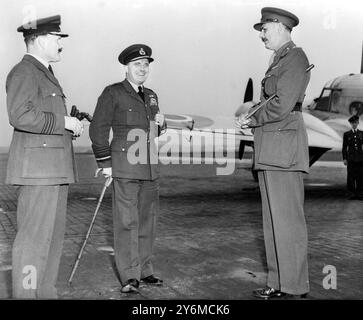 The Royal Air Force Staff College, 1939-1945. Air Vice Marshal R M Hill ...