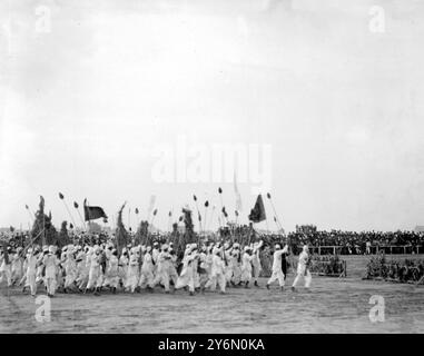 The Cairo Season. Military gymkhana on the desert held by the Duke of ...