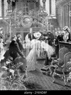 ST JAMES'S PALACE 1905 Stock Photo - Alamy