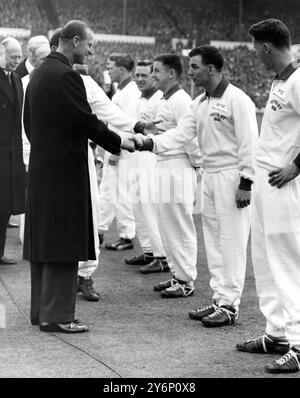 2nd May 1959: The FA cup final at Wembley Stadium. Nottingham Forest (2 ...