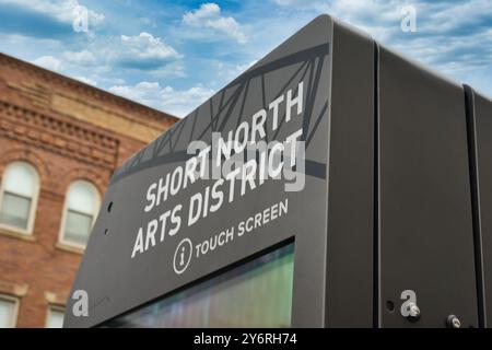 Short North area of downtown Columbus Ohio Stock Photo - Alamy