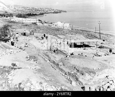 ISRAEL MOSAIC DISCOVERED IN JERUSALEM 15 FEBRUARY 1962 Stock Photo - Alamy