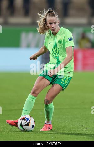 Vivien Endemann (VfL Wolfsburg, #25), GER, TSG 1899 Hoffenheim vs VfL ...