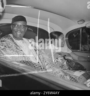 GOVERNON OF NIGERIA NANDI AZIKIWE WITH WIFE IN LONDON / 10 JULY 1961 ...