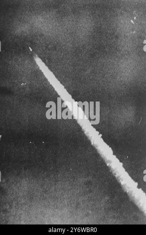 GUIDED MISSILE AND ROCKETS MERCURY REDSTONE GANTRY 29 APRIL 1961 Stock ...