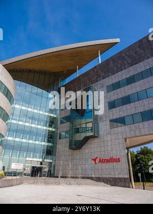 UK and Ireland HQ of Atradius Credit Insurance and Risk Management in ...