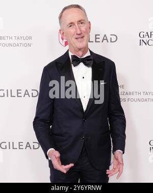 Daniel O'Day arrives at The Elizabeth Taylor Night of Compassion held ...