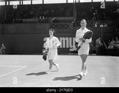 Wimbledon tennis Championships 1949" Little Gem" Gem Hoahing versus ...