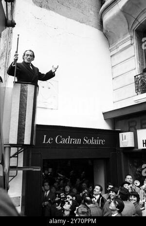 Salvador Dali unveils a Daliesque sundial on the wall of the Sundial ...